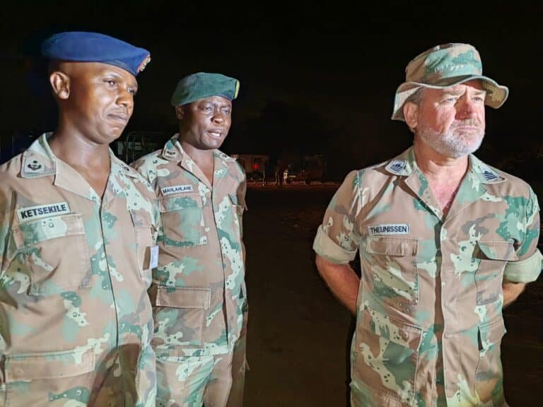 Border Breach: SANDF Battles Illegal Crossings And Smuggling At SA ...