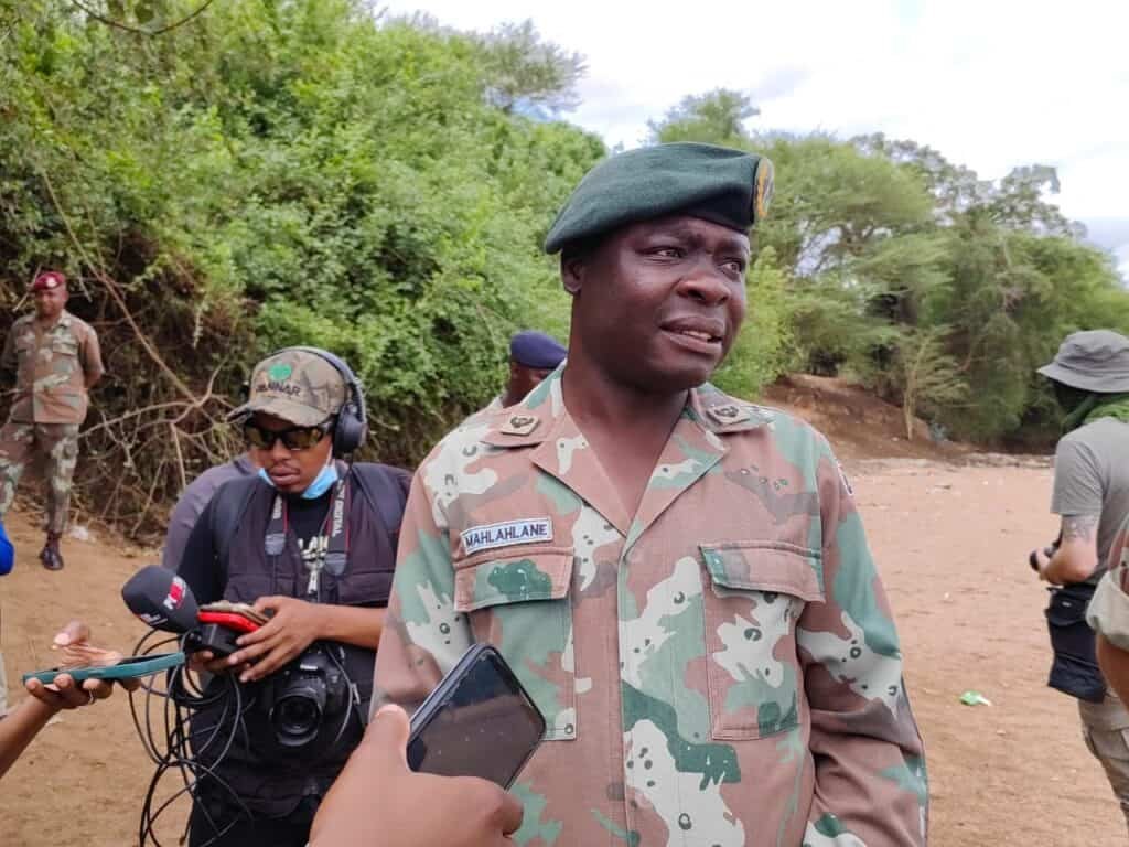 Border Breach: SANDF Battles Illegal Crossings And Smuggling At SA-Zimbabwe - African Times