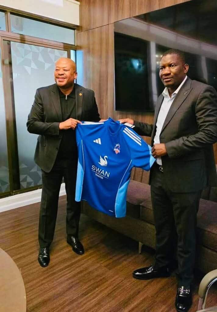 Kaizer Chiefs Buckle up for Scottland Clash - African Times